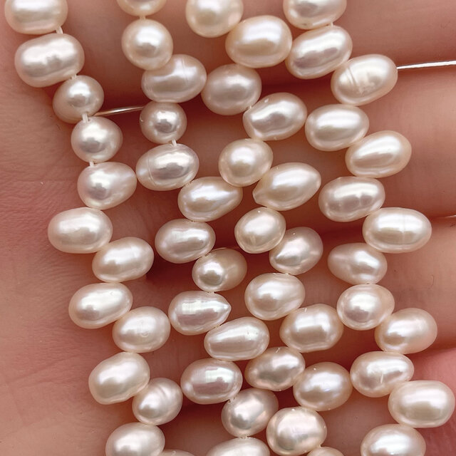 淡水パール 真珠 ライス クレオ穴 4mm 5mm 7mm 小粒 雫 ドロップ ホワイト系 半連19cm tp0003 | iichi 日々の暮らしを心地よくするハンドメイドやアンティークの ...