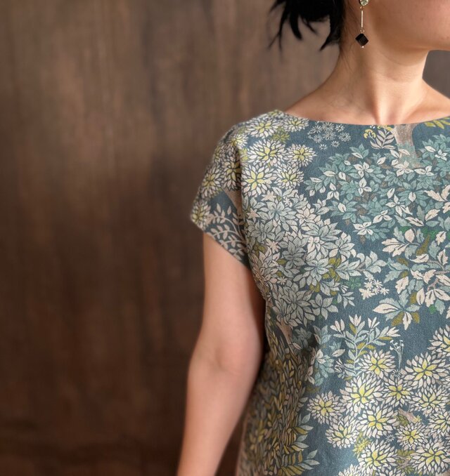 フレンチスリーブ・コンビネーションドレス クワイエットフォレスト2025-2／サイド：ベージュ | iichi 日々の暮らしを心地よくするハンドメイドやアンティークのマーケットプレイス