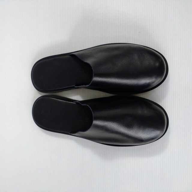 本革スリッパサンダル 無料サイズ調整可 色変更可 外反母趾対応可能 大人可愛い本革サンダル 22cm～28cm | iichi 日々の暮らしを心地よくするハンドメイドやアンティークのマーケットプレイス