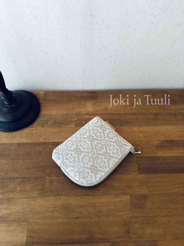 pouch[手織りLファスナーポーチ]アイボリー | iichi 日々の暮らしを心地よくするハンドメイドやアンティークのマーケットプレイス