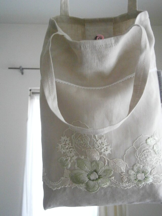 刺繍lace×linen 小ぶりのtote | iichi 日々の暮らしを心地よくするハンドメイドやアンティークのマーケットプレイス