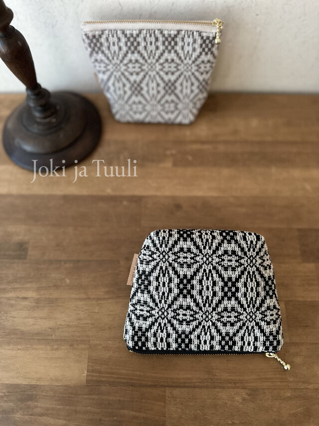 pouch[手織り14cmポーチ] ブラック | iichi 日々の暮らしを心地よくするハンドメイドやアンティークのマーケットプレイス