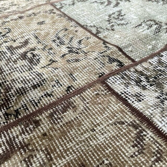 91×213 ベージュ系 パッチワークラグ トルコヴィンテージラグ | iichi 日々の暮らしを心地よくするハンドメイドやアンティークのマーケットプレイス