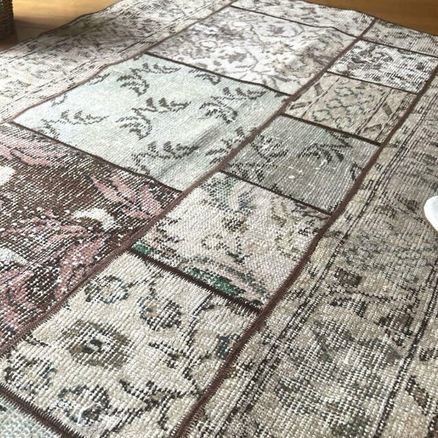 91×213 ベージュ系 パッチワークラグ トルコヴィンテージラグ | iichi 日々の暮らしを心地よくするハンドメイドやアンティークのマーケットプレイス