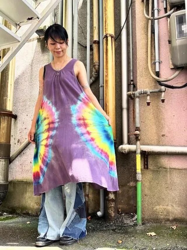 タイダイ ノースリーブワンピース パープルブラウン HD24-40 | iichi 日々の暮らしを心地よくするハンドメイドやアンティークのマーケットプレイス