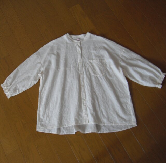 綿ローンの8分袖ブラウス 生成り | iichi 日々の暮らしを心地よくするハンドメイドやアンティークのマーケットプレイス