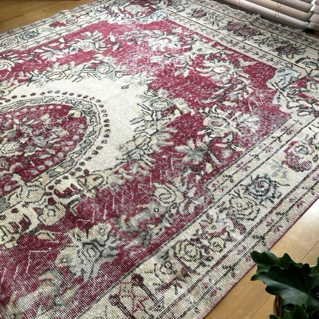 超大判168×290 メダリオン くすみレッド ボタニカルトルコヴィンテージラグ | iichi 日々の暮らしを心地よくするハンドメイドやアンティークのマーケットプレイス