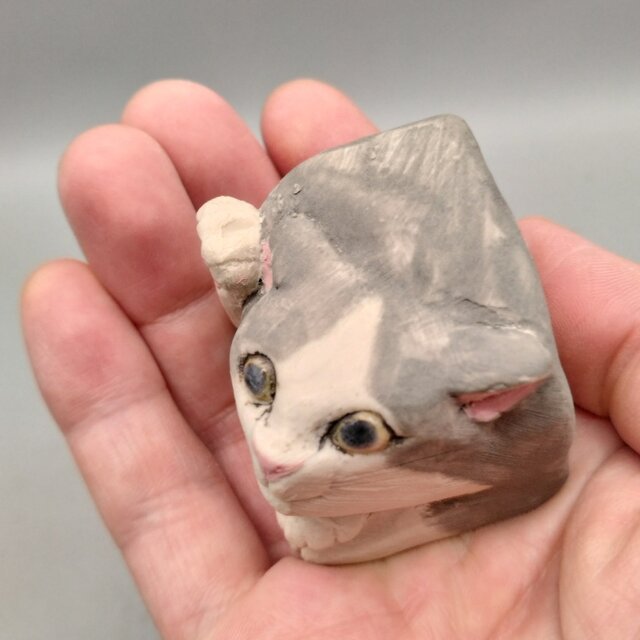 200gAs 箱の中ねこ | iichi 日々の暮らしを心地よくするハンドメイドやアンティークのマーケットプレイス