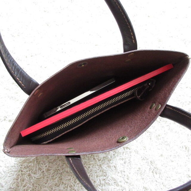 《牛革》新デザイン♪フラットミニマルトート・ナチュラルシュリンク・0512 | iichi 日々の暮らしを心地よくするハンドメイドやアンティークのマーケットプレイス