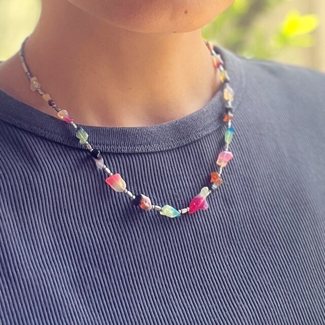 Tropical Fish エチオピアンオパール／ネックレス | iichi 日々の暮らしを心地よくするハンドメイドやアンティークのマーケットプレイス