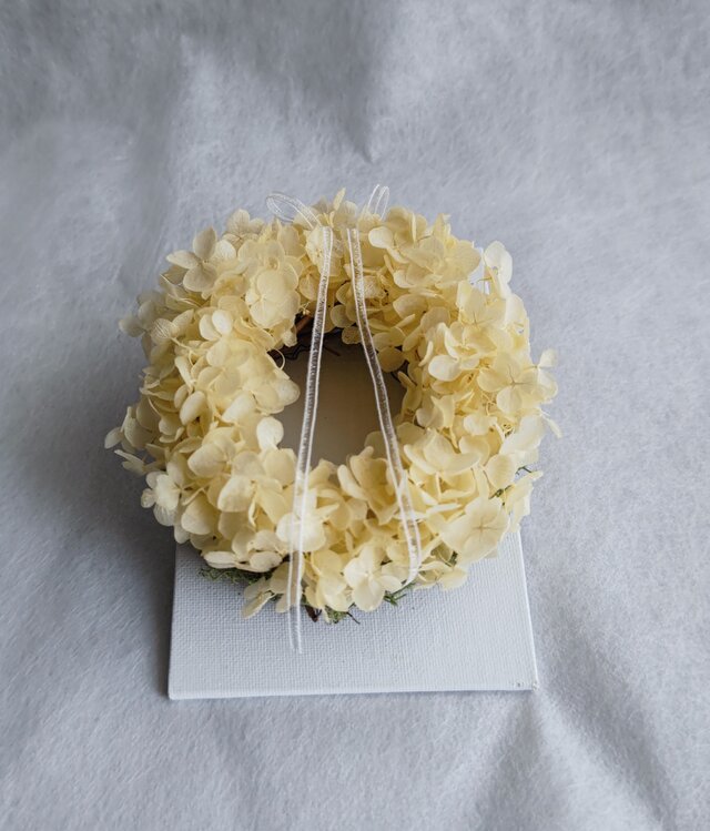 mini canvas wreath （lemon） | iichi 日々の暮らしを心地よくするハンドメイドやアンティークのマーケットプレイス