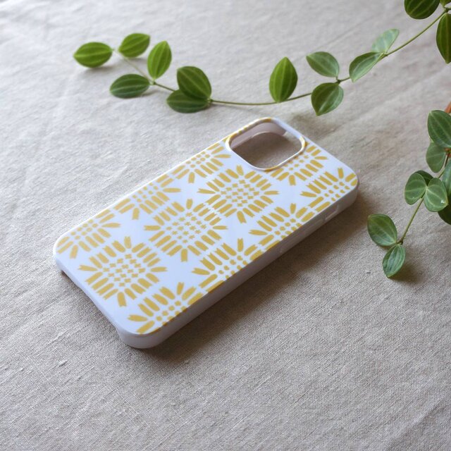 sunflower（ yellow ）」＜ホワイトケース＞【 表面のみ印刷 】 | iichi 日々の暮らしを心地よくするハンドメイドやアンティークのマーケットプレイス