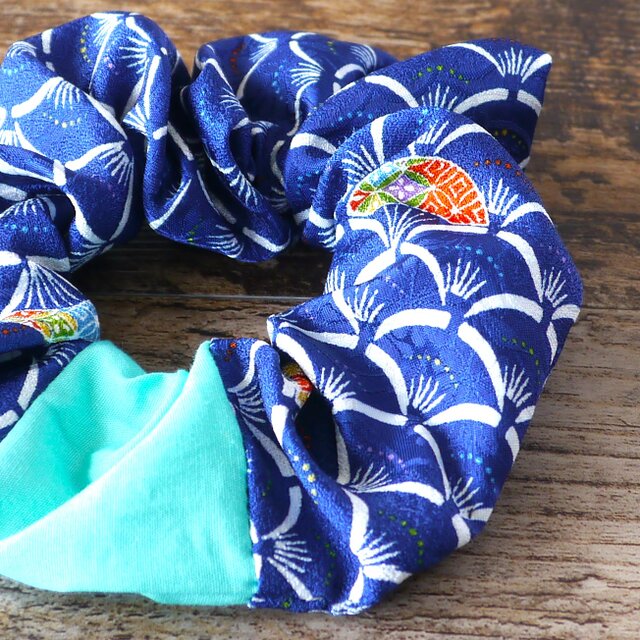 きものシュシュ 扇文 | iichi 日々の暮らしを心地よくするハンドメイドやアンティークのマーケットプレイス