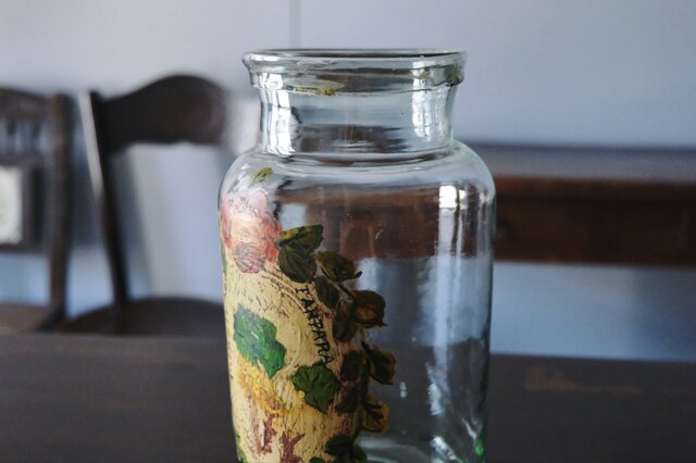 ファーマシー ポット ガラス 花器 花瓶 h25.8cm フランス アンティーク 0502298 | iichi 日々の暮らしを心地よくするハンドメイドやアンティークのマーケットプレイス