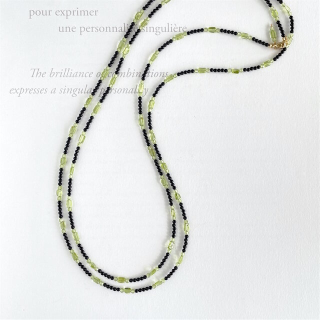 小さなオニキスと2種のペリドット 3連にもできる、超ロングネックレス 120cm | iichi 日々の暮らしを心地よくするハンドメイドやアンティークのマーケットプレイス