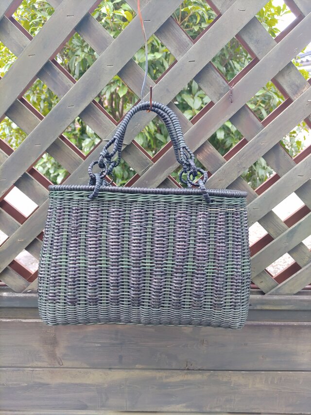 籐かご3連輪っか(布付き) | iichi 日々の暮らしを心地よくするハンドメイドやアンティークのマーケットプレイス