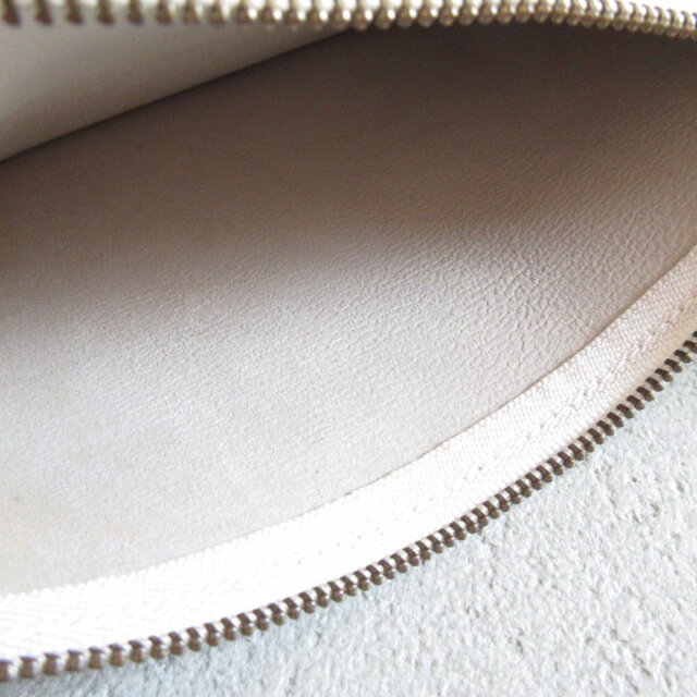 A6対応・フラットマルチケース《ゴートスキン》パールホワイト・ソフトシュリンク・0327 | iichi 日々の暮らしを心地よくするハンドメイドやアンティークのマーケットプレイス