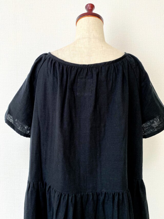 ふんわりダブルガーゼ＊ブラックのゆったり半袖ラグランワンピース＊コットン100％＊シンプル無地＊ポケット付き | iichi 日々の暮らしを心地よくするハンドメイドやアンティークのマーケットプレイス