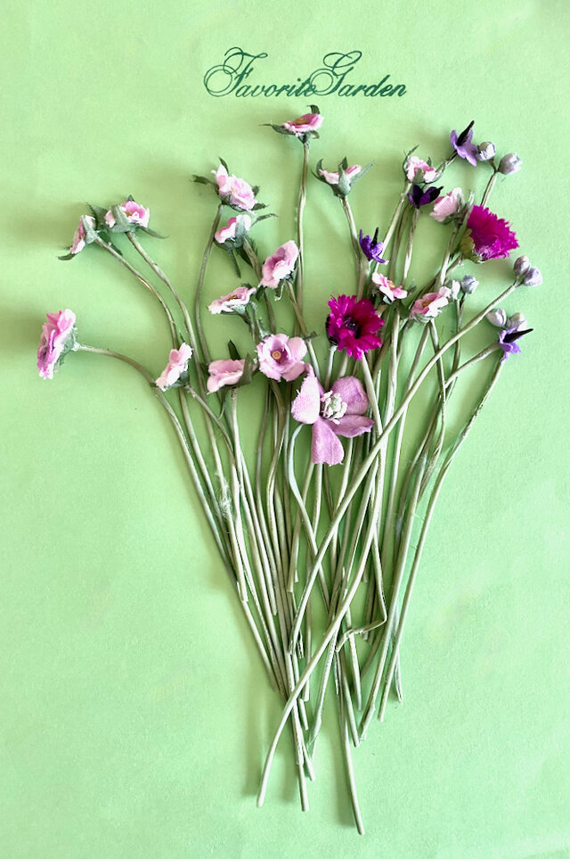 Cute small flower bouquet corsage series B | iichi 日々の暮らしを心地よくするハンドメイドやアンティークのマーケットプレイス