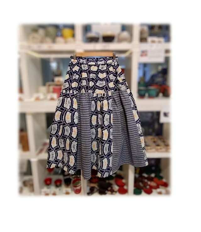 49 ツーピース デッドストック 2種類の浴衣地 1点物 フレアスカート クロップド丈プルオーバー 夏 | iichi 日々の暮らしを心地よくするハンドメイドやアンティークのマーケットプレイス