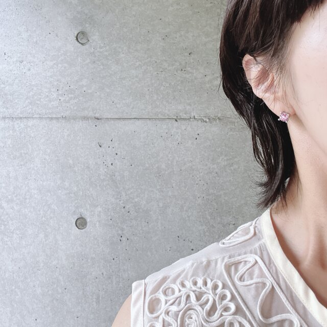 PA383-【 AVON 】エイボン・ヴィンテージピアス 1980〜90s Pink Rhinestone | iichi 日々の暮らしを心地よくするハンドメイドやアンティークのマーケットプレイス