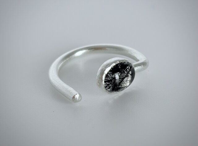 サージェナイト フリーリング | iichi 日々の暮らしを心地よくするハンドメイドやアンティークのマーケットプレイス