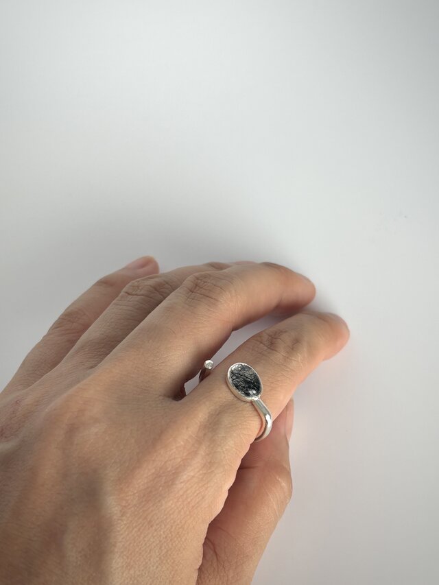 サージェナイト フリーリング | iichi 日々の暮らしを心地よくするハンドメイドやアンティークのマーケットプレイス