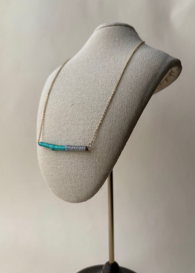 [coil] necklace-S | iichi 日々の暮らしを心地よくするハンドメイドやアンティークのマーケットプレイス
