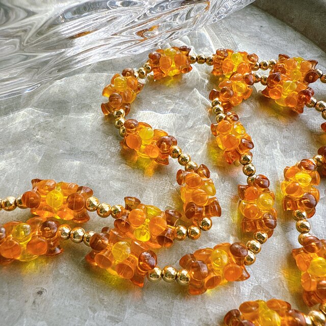 N99-ヴィンテージネックレス U.S.A. 1960〜70s Amber Color & Gold Beads | iichi 日々の暮らしを心地よくするハンドメイドやアンティークの ...