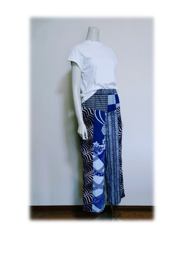 128 1点のみ 浴衣リメイク ワイドパンツ ロングパンツ テーパードパンツ パッチワーク コットン | iichi 日々の暮らしを心地よくするハンドメイドやアンティークのマーケットプレイス