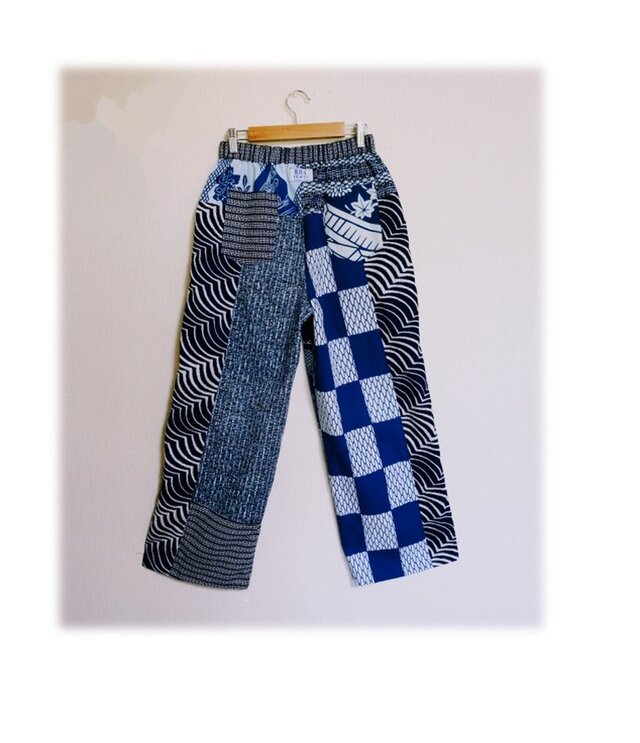 128 1点のみ 浴衣リメイク ワイドパンツ ロングパンツ テーパードパンツ パッチワーク コットン | iichi 日々の暮らしを心地よくするハンドメイドやアンティークのマーケットプレイス