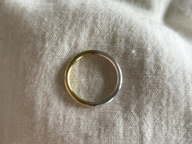 シルバー950×真鍮 シンプルバンドリング | iichi 日々の暮らしを心地よくするハンドメイドやアンティークのマーケットプレイス