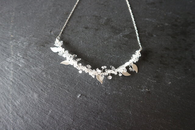 ハーキマーダイヤモンドの煌めきネックレス sterling silver | iichi 日々の暮らしを心地よくするハンドメイドやアンティークのマーケットプレイス