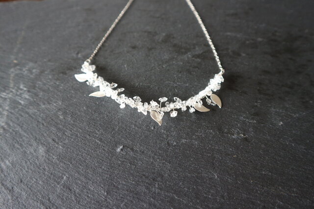 ハーキマーダイヤモンドの煌めきネックレス sterling silver | iichi 日々の暮らしを心地よくするハンドメイドやアンティークのマーケットプレイス