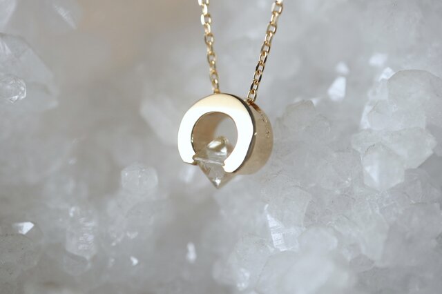 ラフ・ダイヤモンド/ネックレス | iichi 日々の暮らしを心地よくするハンドメイドやアンティークのマーケットプレイス