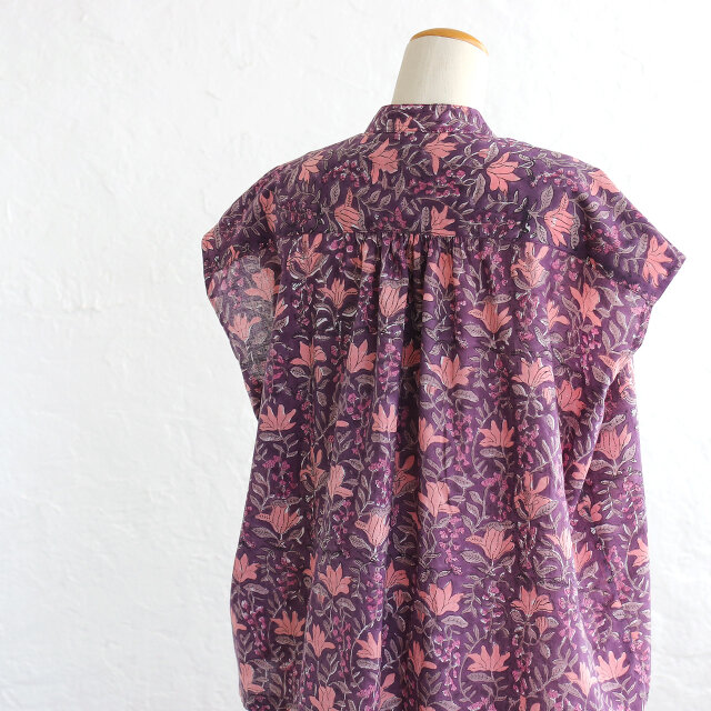 《数量限定》快適 インド綿ブロックプリント フレンチスリーブバンドカラーブラウス （ピンク花/パープル）TP42 | iichi 日々の暮らしを心地よくするハンドメイドやアンティークの ...