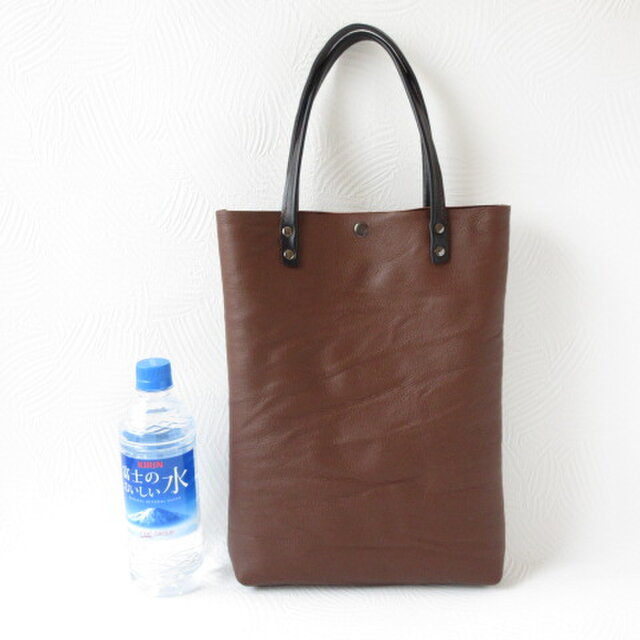 《牛革》A4対応・ウォッシャブル加工ソフトシュリンクレザー・タテ型トート・0397 | iichi 日々の暮らしを心地よくするハンドメイドやアンティークのマーケットプレイス