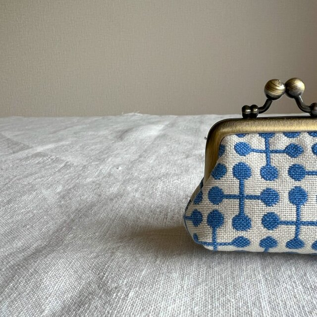 ちびちびがまぐち ソーダ水 | iichi 日々の暮らしを心地よくするハンドメイドやアンティークのマーケットプレイス