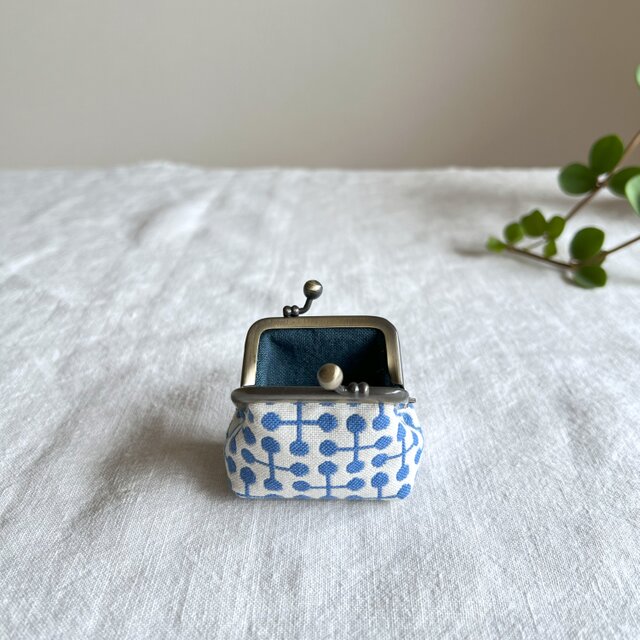 ちびちびがまぐち ソーダ水 | iichi 日々の暮らしを心地よくするハンドメイドやアンティークのマーケットプレイス