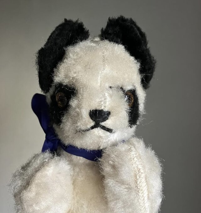 フランス アンティーク ハスキー犬みたいなパンダ | iichi 日々の暮らしを心地よくするハンドメイドやアンティークのマーケットプレイス