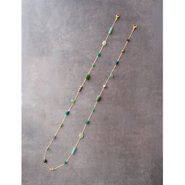 K14gf × Green／2way Necklace グラスコード ネックレス兼用（眼鏡ホルダー） | iichi 日々の暮らしを心地よくするハンドメイドやアンティークのマーケットプレイス