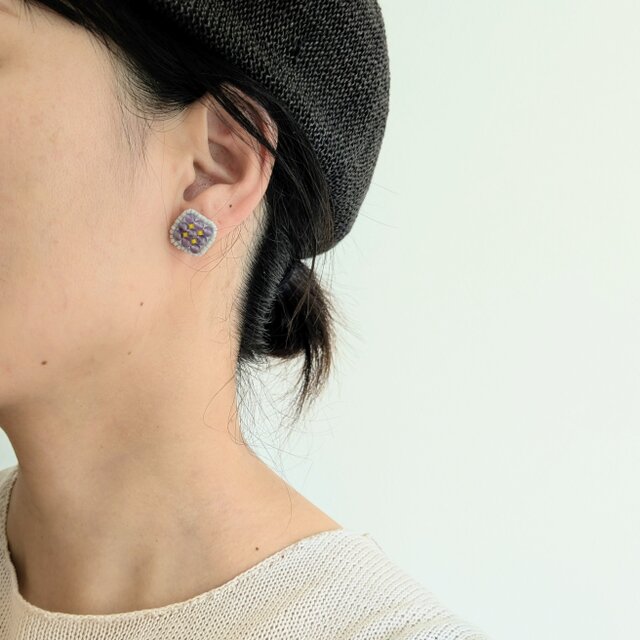 monolog 蕾ピアス&イヤリング A(アメジスト) | iichi 日々の暮らしを心地よくするハンドメイドやアンティークのマーケットプレイス