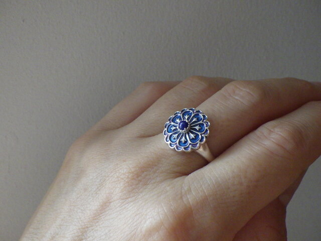 SVラピス矢車草のリング | iichi 日々の暮らしを心地よくするハンドメイドやアンティークのマーケットプレイス