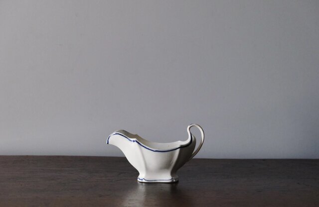 D. Johnston/J.Vieillard&Co ボルドー 小さめ ソーシエール フランス アンティーク 0502263 | iichi 日々の暮らしを心地よくするハンドメイドや ...