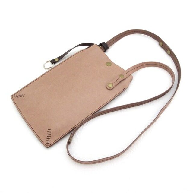 《牛革》2WAYサコッシュ・コンチョ仕様・フラットスモールタイプ・067 | iichi 日々の暮らしを心地よくするハンドメイドやアンティークのマーケットプレイス