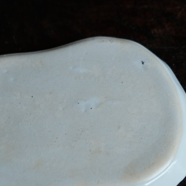 パステル調のカラーで可愛い 萬寿無疆 中国景徳鎮 色絵平皿プレート 茶器 花唐草 チャイナレトロ 黄色 b1 | iichi 日々の暮らしを心地よくするハンドメイドやアンティークのマーケットプレイス