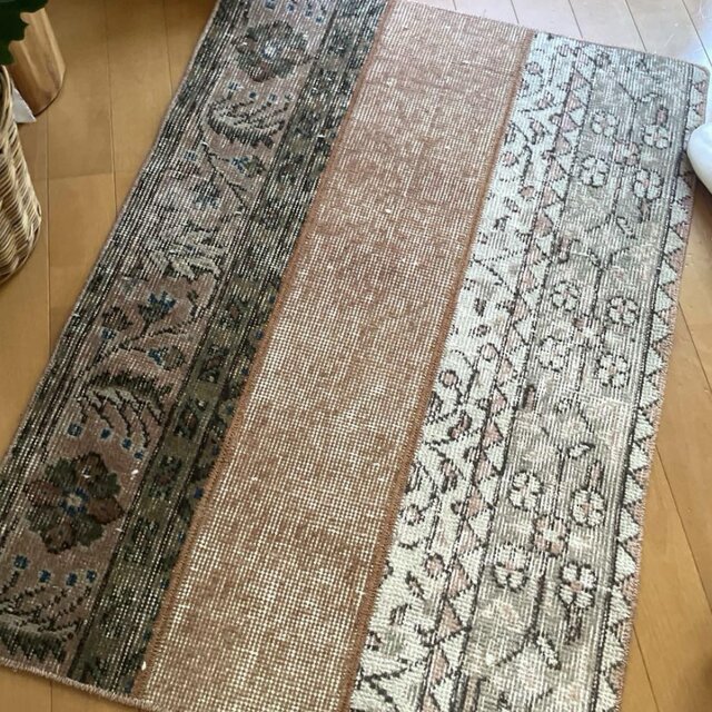 64×91 ナチュラル系 ブラウン ボタニカル トルコヴィンテージラグ | iichi 日々の暮らしを心地よくするハンドメイドやアンティークのマーケットプレイス