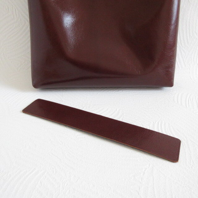 ワンレザー♪【シープスキン】スクエアミニトート・内ポケット付き・0382 | iichi 日々の暮らしを心地よくするハンドメイドやアンティークのマーケットプレイス