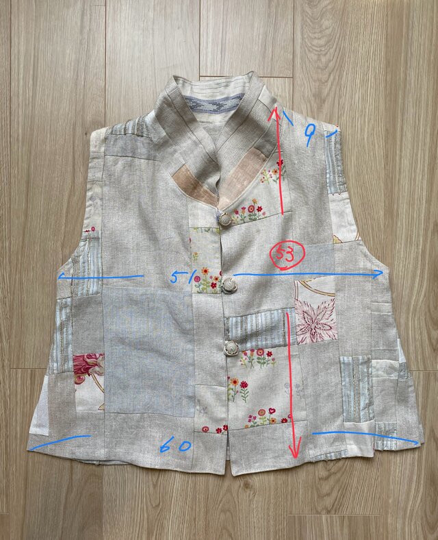 リネンP変型ベスト | iichi 日々の暮らしを心地よくするハンドメイドやアンティークのマーケットプレイス