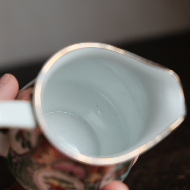 【特価¥3500→¥2500】草花や果実 中国廣州 色絵金彩ミルクピッチャー チャイナレトロ シノワズリ インテリア 茶器 | iichi 日々の暮らしを心地よくするハンドメイドやアンティーク ...